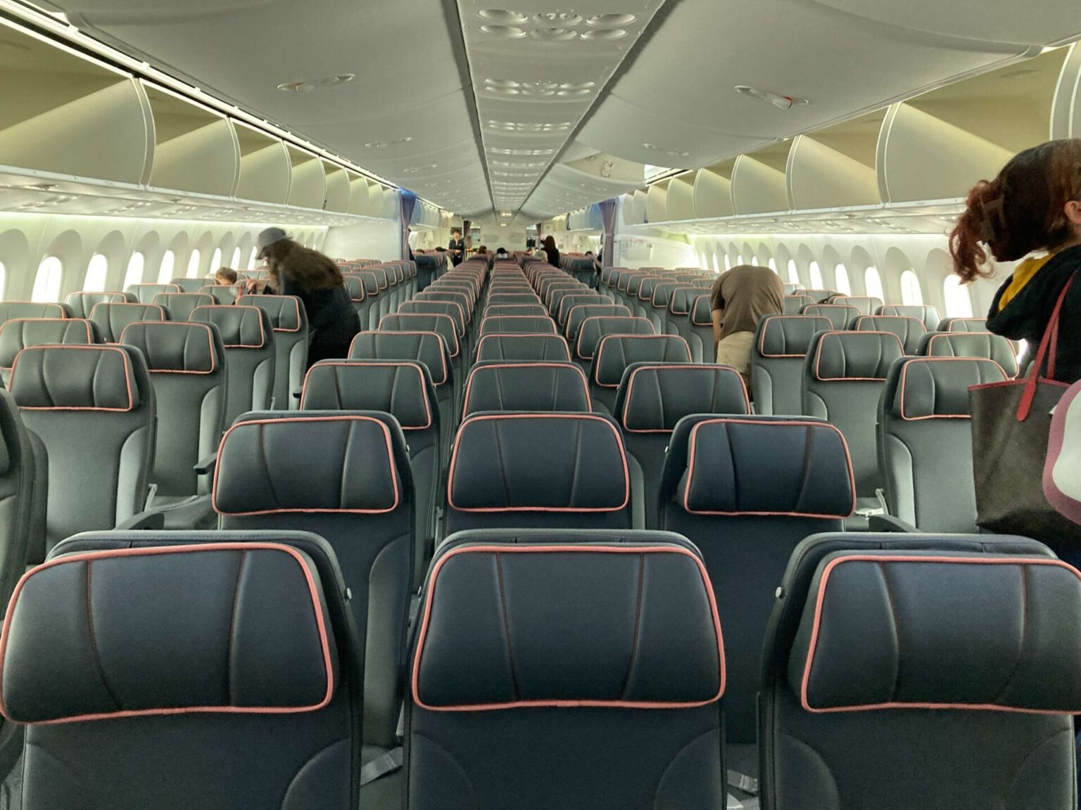 エアージャパン(AirJapan)に乗ってみた！成田・ソウル(仁川)線往復の搭乗記を紹介！ - 50代夫婦の旅ブログ